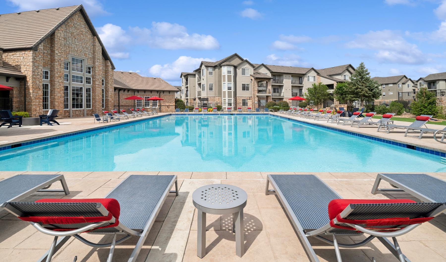 Luxury Apartments In Thornton, CO | Red Hawk Ranch